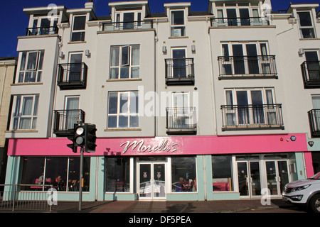 Morelli's ice cream parlour in Broadstairs, Kent Stock Photo - Alamy