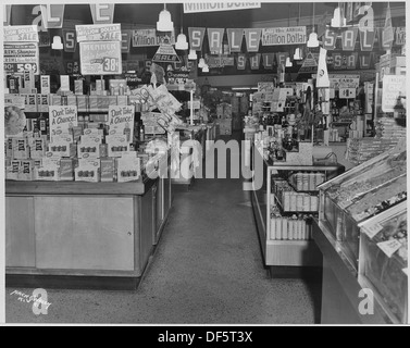 Interior of Katz drug store. Kansas City, Mo 283622 Stock Photo - Alamy