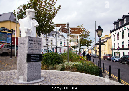 Ireland, County Donegal, Ardara, John Molly Ardara and Weavers Knitware ...