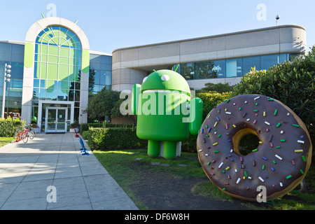 Google Android lawn statues at the Googleplex Google's headquarters in ...