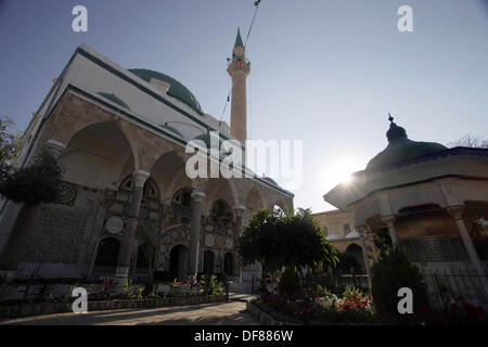 Akko, Akko, Palestinian Territory. 29th Sep, 2013. Tourists leap into ...