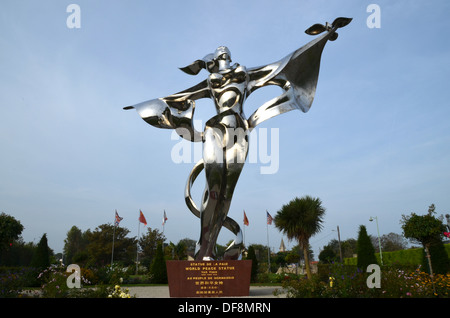 World Peace Statue (by Yao Yuan), Grandcamp-Maisy, Normandie (Normandy ...