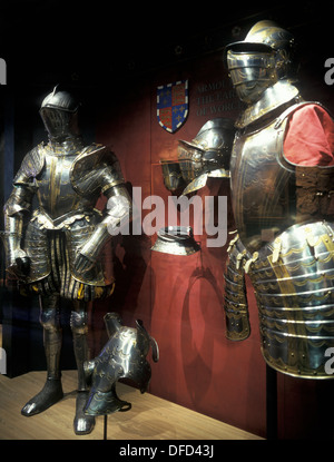 Suit of Medieval armour at the Tower of London Stock Photo: 109940799 ...