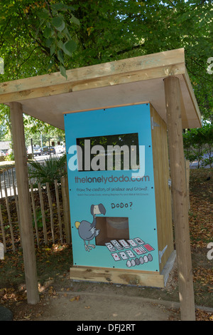 Durrell Wildlife Conservation Trust The Lonely Dodo Stock Photo - Alamy