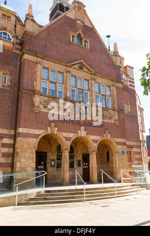 Wolverhampton Central Library UK Stock Photo - Alamy