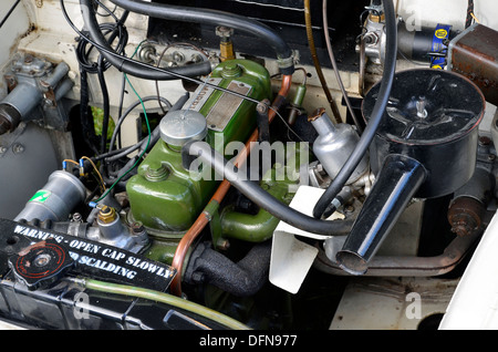 Engine bay of 1960's Morris Minor saloon showing BMC A-series 1000cc ...