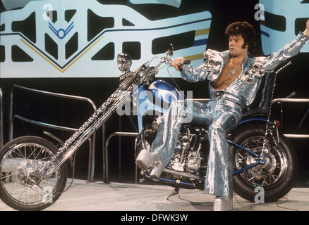GARY GLITTER UK pop singer about 1973 Stock Photo - Alamy
