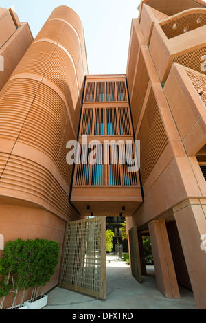 Masdar Institute of Science and Technology in Abu Dhabi United Arab ...