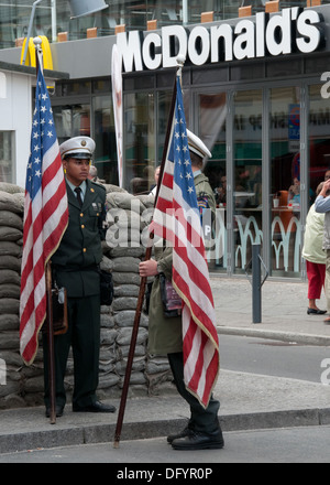 "US Army Soldiers" at Checkpoint Charlie, Berlin, Germany Stock Photo ...