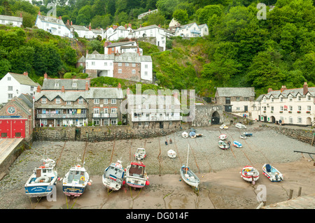 Clovelly harbour at low tide with Red Lion Hotel and two tier wharf ...