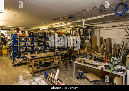 Arduino sign reads The Hackspace London Hack space Shoreditch Ec2 a non ...