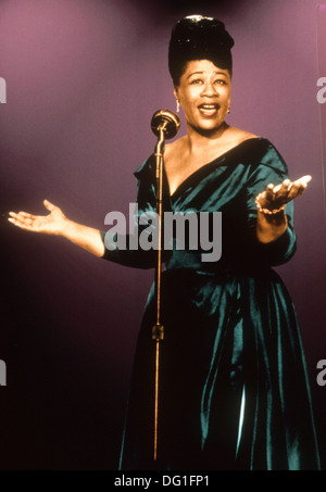 ELLA FITZGERALD (1917-1996) US jazz singer. Colors Stock Photo - Alamy