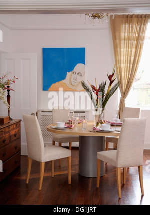 Modern colorful chairs Stock Photo - Alamy