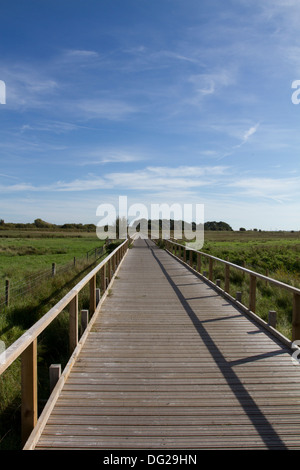 Burton to Flintshire Sustrans cycle path NCN 5 Stock Photo - Alamy