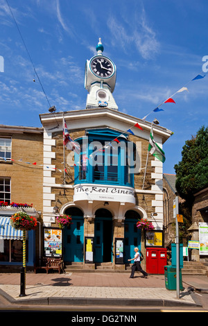 Kingsbridge town hall and Reel Cinema, Fore Street, Kingsbridge, Devon ...