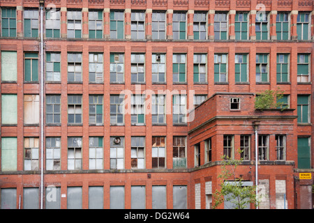 Warwick Mill in Middleton, Manchester. A grade 2 listed building, built ...