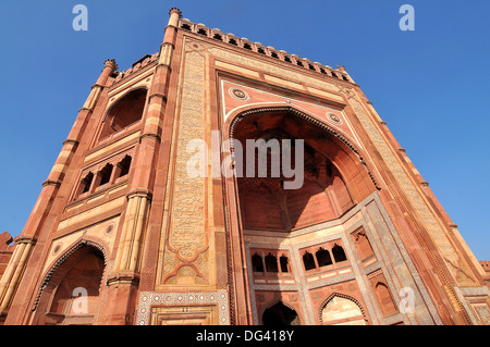 Monumental Gate (Buland Darwaza), Jama Masjid Mosque, Fatehpur Sikri ...
