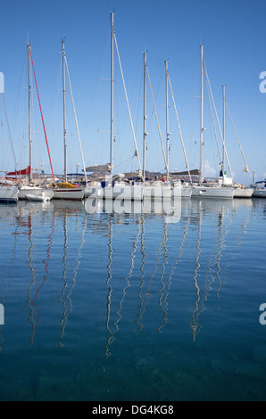 Harbour with fishing boats, Naoussa harbour town, Paros Island ...