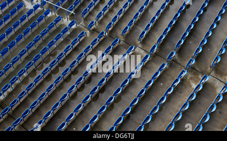 overhead view of seating at Headingley Cricket stadium Stock Photo - Alamy