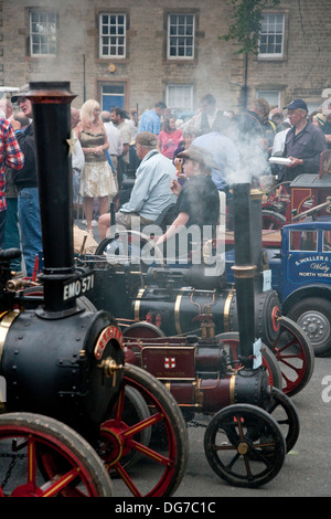 Traditional Victorian Steam Traction Engines on display, Grand Henham ...
