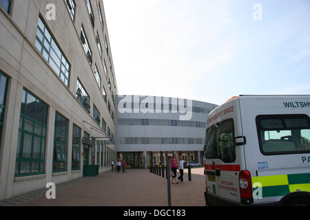 Exterior of The Great Western Hospital, NHS Foundation Trust, Swindon ...