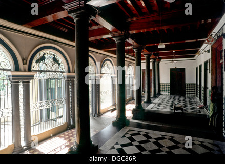 NATTUKOTTAI CHETTIAR HOUSE IN CHETTINAD TAMIL NADU Stock Photo - Alamy