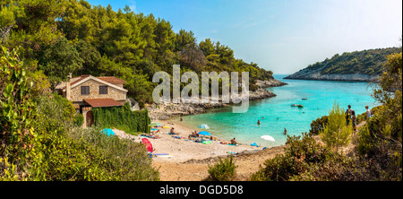 People relaxing at Zitna beach near Zavalatica, Croatia Stock Photo - Alamy