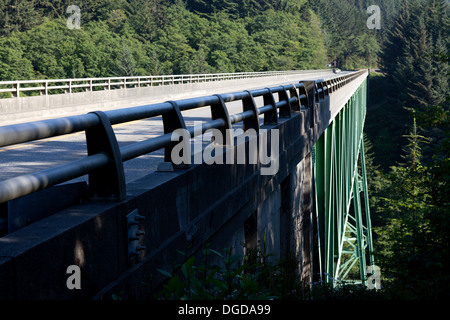 Thomas Creek Bridge on US Route 101 north of Brookings, Oregon, is a ...