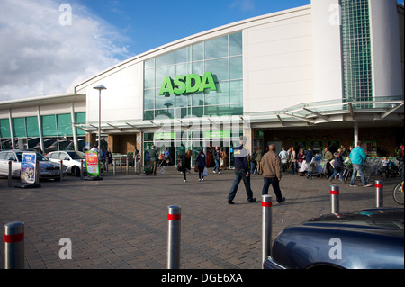 Exterior shot of ASDA supermarket in Rugby, Warwickshire, UK Stock ...