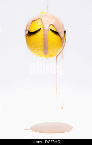 Pair of fake eye lashes cut out white background Stock Photo - Alamy