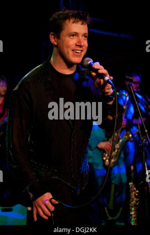 Singer Kent Stetler, Swiss band Mr Ray's Class, live at the Grand ...