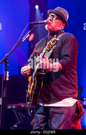 The Irish-born U.S.-American hip hop and crossover musician Everlast ...