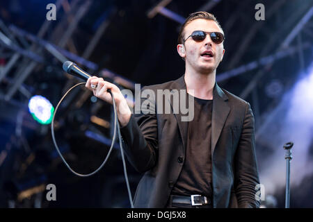Theo Hutchcraft from Hurts live at Electric Picnic 2013 Stock Photo - Alamy