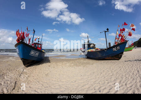 Fishing boat on the beach, Mistroy, Wolin peninsula, Poland, Europe ...