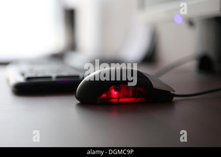 Side View of Red Computer Mouse Isolated on White Stock Photo - Alamy