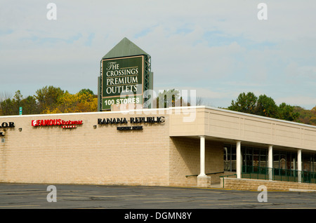 The Crossings Premium Outlets in the Pocono pennsylvania Stock Photo ...
