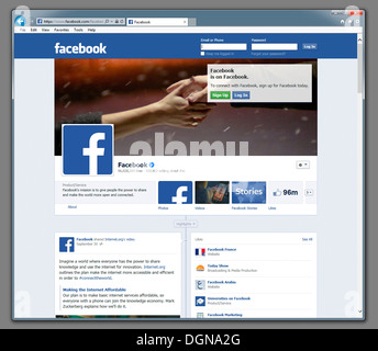 the facebook social networking website Stock Photo - Alamy