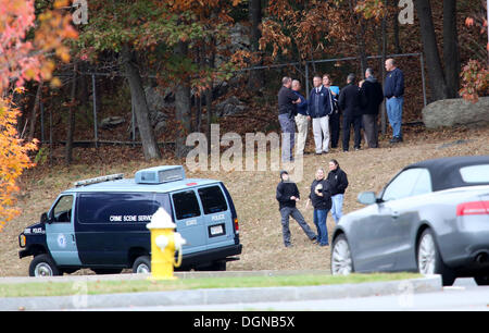 Danvers, Massachusetts, USA. 23rd Oct, 2013. Children stand outside of ...