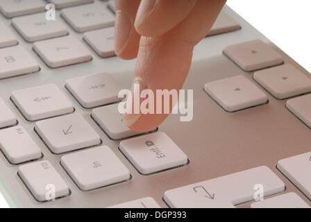 pressing a keyboard delete key Stock Photo - Alamy