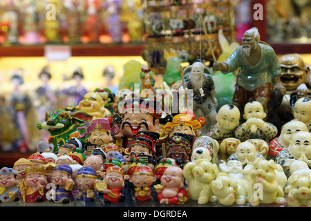 Traditional chinese miniature figurines in a souvenir shop. Shanghai ...