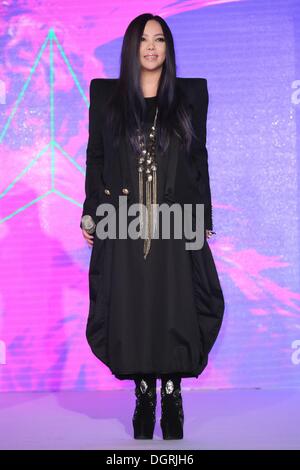 Taipei, China. 17th Oct, 2013. Taiwan Singer Amei releases her DVD of ...