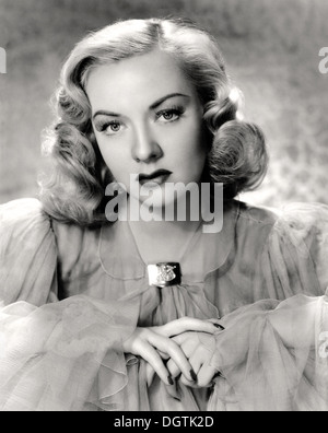 Audrey Totter, 1945 Stock Photo - Alamy