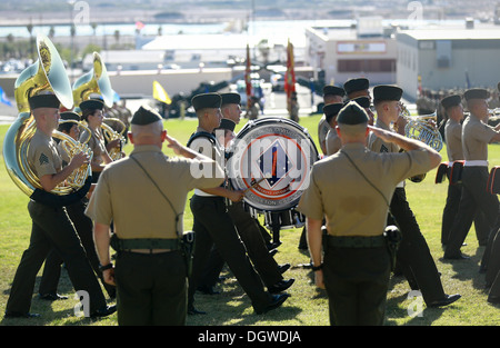 Colonel Jay M. Bargeron (left), 7th Marine Regiment commanding officer ...