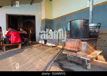 Make shift kitchen stove at the tourism spot of first Bend of Yangtze ...
