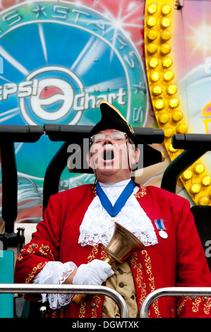 The Town Crier at the official opening of Warwick Mop fair Stock Photo ...