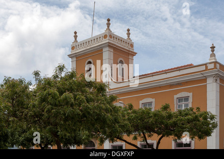 City Hall, Alexandra de Albuquerque Park, Plateau district, Praia ...