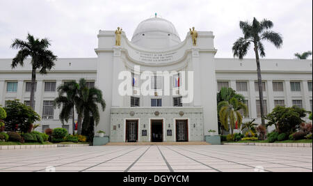 Cebu Provincial Capitol, the seat of the provincial government of Cebu ...