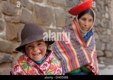 Happy Peruvian native child from Cuzco Stock Photo - Alamy