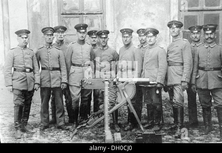 Group shot, Prussian soldiers at the outbreak of World War I, around ...