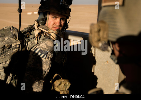 A Joint Tactical Air Controller provides security at Fort Irwin ...
